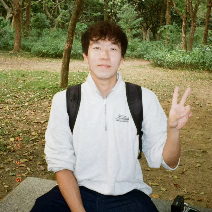 About me🎓 - Zeyi Ren